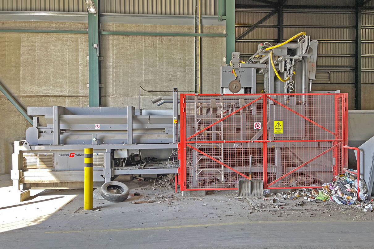 Cross Wrap bale opener line for RDF/MSW, paper, cardboard, type BO 4000 ...